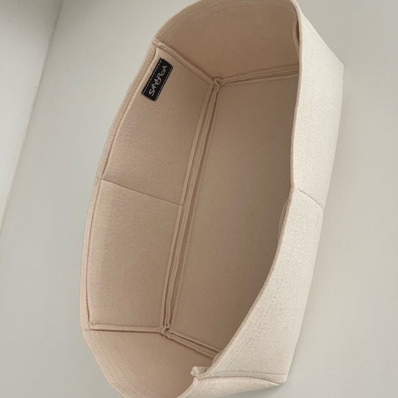 SAMORGA | Bags | Hermes Lindy 3 Organizer Insert | Poshmark
